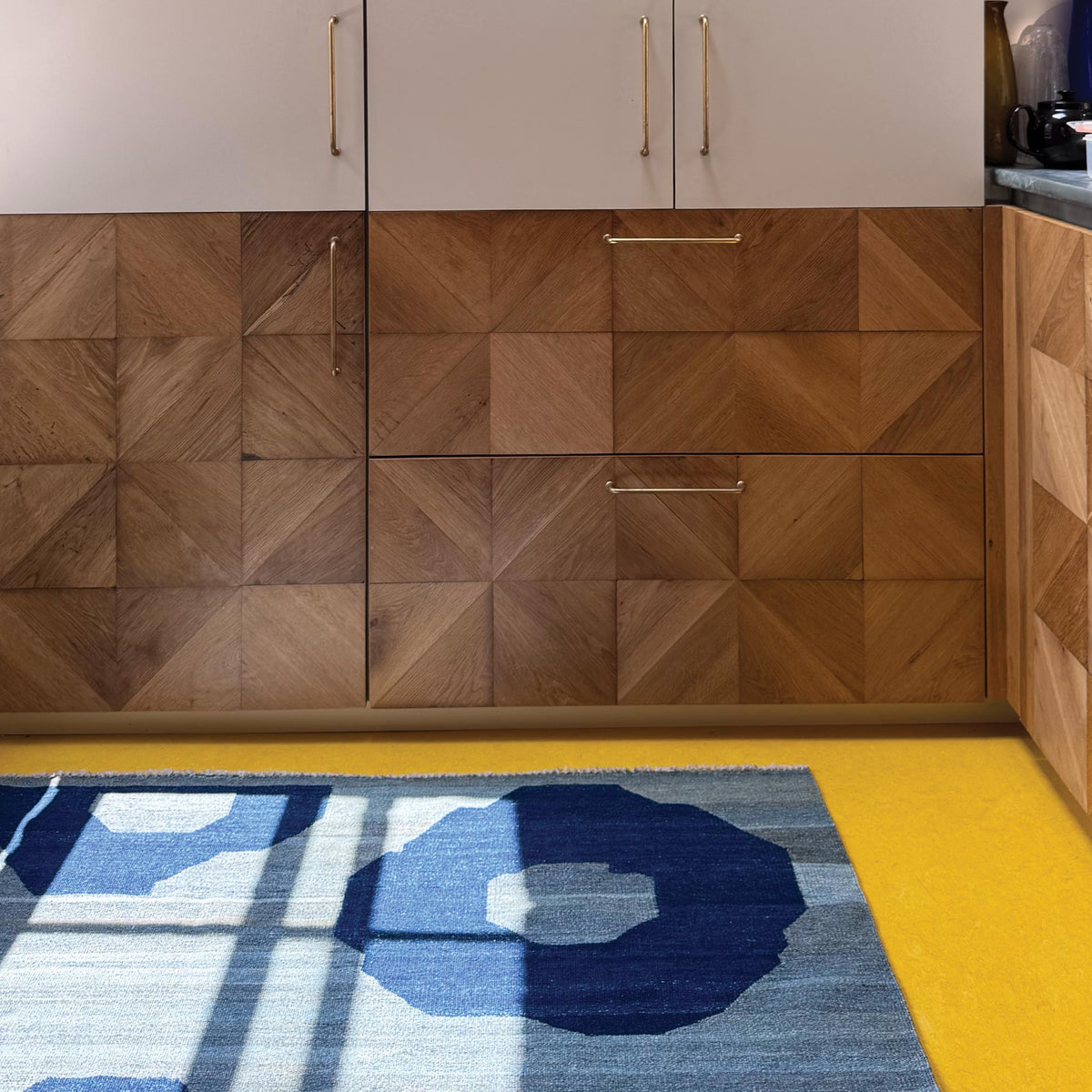 Gul-e Lāla Flatweave Rug– ISHKAR